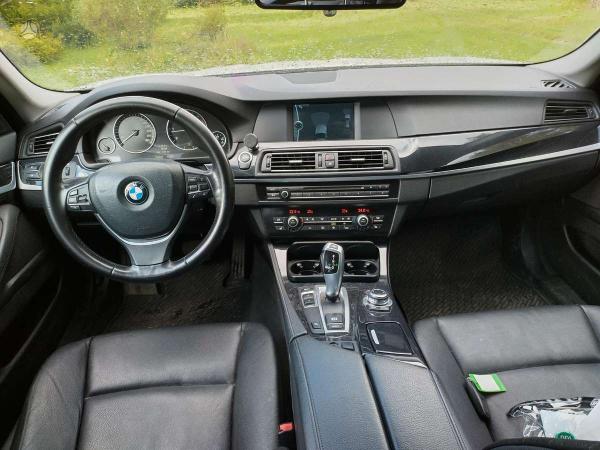 Balts BMW 520 2011 Viļņa, ar dzinēja tilpumu 2.00 L un nobraukumu 326 tūkst. km par 4990 €, foto 10 vietnē AUTOMOTO.COM.LV