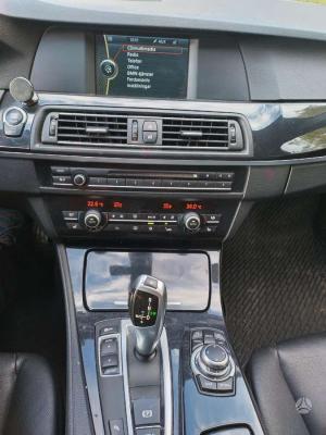 Balts BMW 520 2011 Viļņa, ar dzinēja tilpumu 2.00 L un nobraukumu 326 tūkst. km par 4990 €, foto 11 vietnē AUTOMOTO.COM.LV