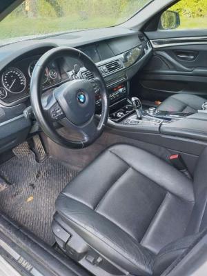 Balts BMW 520 2011 Viļņa, ar dzinēja tilpumu 2.00 L un nobraukumu 326 tūkst. km par 4990 €, foto 12 vietnē AUTOMOTO.COM.LV