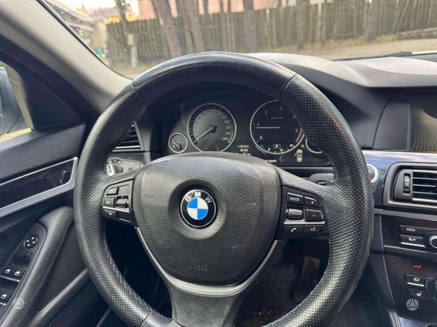 Balts BMW 520 2011 Kauņa, ar dzinēja tilpumu 2.00 L un nobraukumu 280 tūkst. km par 6999 €, foto 13 vietnē AUTOMOTO.COM.LV