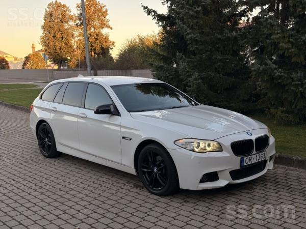 White BMW 520 2011 in Dobele, with an engine capacity of 2.00 L and mileage of 265 thousand km for 9385 €, photo 3 on AUTOMOTO.COM.LV