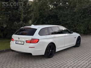 White BMW 520 2011 in Dobele, with an engine capacity of 2.00 L and mileage of 265 thousand km for 9385 €, photo 4 on AUTOMOTO.COM.LV