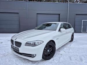 Balts BMW 520 2012 Utena, ar dzinēja tilpumu 2.00 L un nobraukumu 333 tūkst. km par 5999 €, foto  vietnē AUTOMOTO.COM.LV