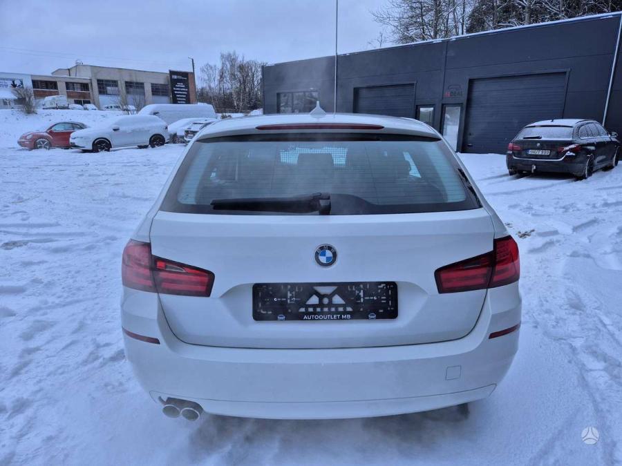 White BMW 520 2012 in Utena, with an engine capacity of 2.00 L and mileage of 333 thousand km for 5999 €, photo 8 on AUTOMOTO.COM.LV