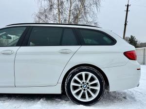 White BMW 520 2012 in Siauliai, with an engine capacity of 2.00 L and mileage of 259 thousand km for 10550 €, photo 10 on AUTOMOTO.COM.LV