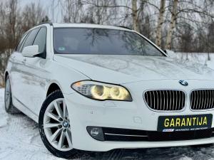 White BMW 520 2012 in Siauliai, with an engine capacity of 2.00 L and mileage of 259 thousand km for 10550 €, photo 15 on AUTOMOTO.COM.LV