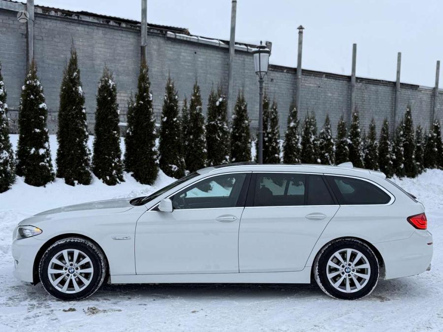 Balts BMW 520 2012 Šauļi, ar dzinēja tilpumu 2.00 L un nobraukumu 269 tūkst. km par 10650 €, foto 5 vietnē AUTOMOTO.COM.LV