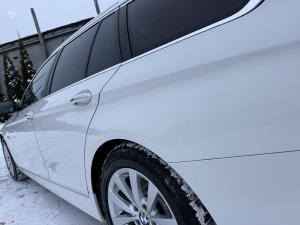 Balts BMW 520 2012 Šauļi, ar dzinēja tilpumu 2.00 L un nobraukumu 269 tūkst. km par 10650 €, foto 13 vietnē AUTOMOTO.COM.LV