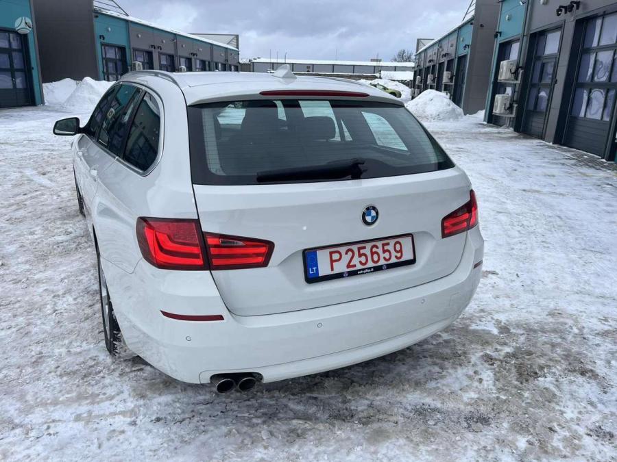 White BMW 520 2012 in Jonava, with an engine capacity of 2.00 L and mileage of 298 thousand km for 7100 €, photo 6 on AUTOMOTO.COM.LV