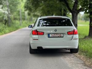 White BMW 520 2012 in Kaunas, with an engine capacity of 2.00 L and mileage of 237 thousand km for 8300 €, photo 6 on AUTOMOTO.COM.LV