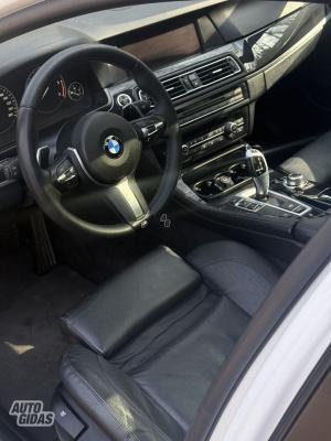 White BMW 520 2012 in Kaunas, with an engine capacity of 2.00 L and mileage of 237 thousand km for 8300 €, photo 7 on AUTOMOTO.COM.LV