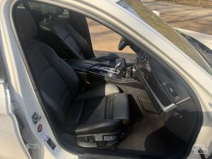 White BMW 520 2012 in Kaunas, with an engine capacity of 2.00 L and mileage of 237 thousand km for 8300 €, photo 15 on AUTOMOTO.COM.LV