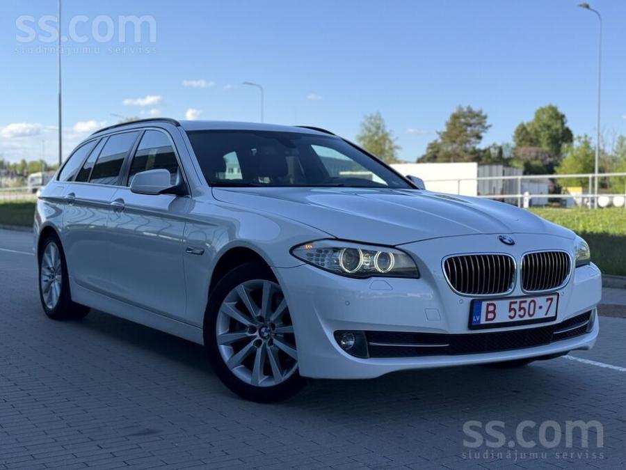 White BMW 520 2012 in Rezekne, with an engine capacity of 2.00 L and mileage of 277 thousand km for 7990 €, photo 4 on AUTOMOTO.COM.LV