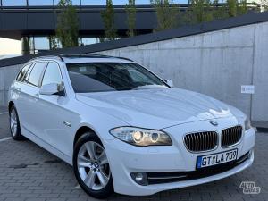 White BMW 520 2012 in Kaunas, with an engine capacity of 2.00 L and mileage of 298 thousand km for 7990 €, photo 6 on AUTOMOTO.COM.LV