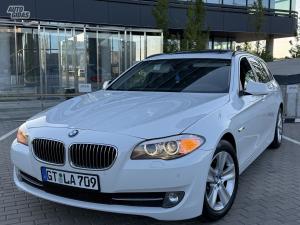 White BMW 520 2012 in Kaunas, with an engine capacity of 2.00 L and mileage of 298 thousand km for 7990 €, photo 10 on AUTOMOTO.COM.LV