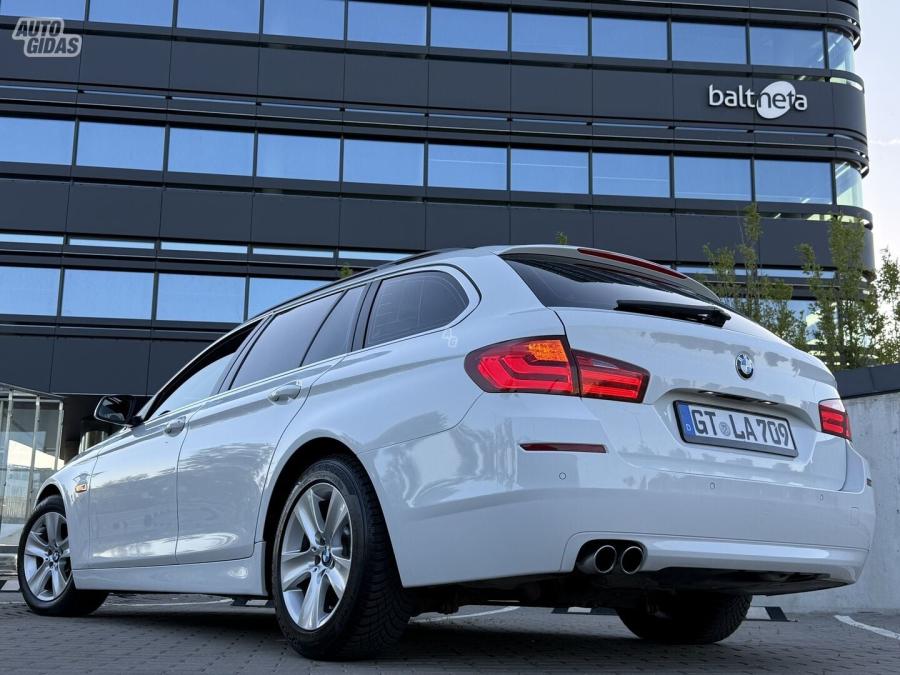 White BMW 520 2012 in Kaunas, with an engine capacity of 2.00 L and mileage of 298 thousand km for 7990 €, photo 13 on AUTOMOTO.COM.LV