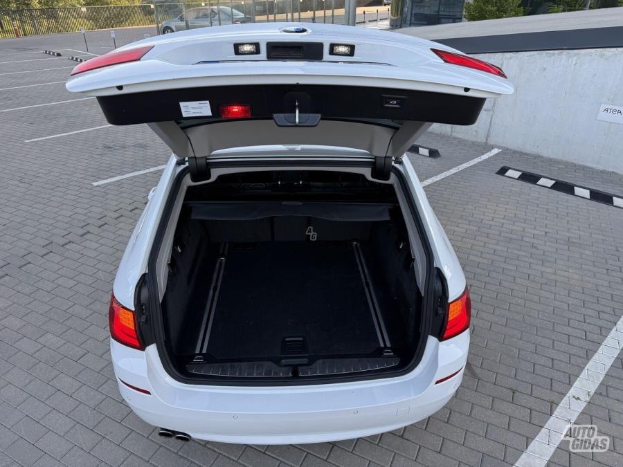 White BMW 520 2012 in Kaunas, with an engine capacity of 2.00 L and mileage of 298 thousand km for 7990 €, photo 16 on AUTOMOTO.COM.LV
