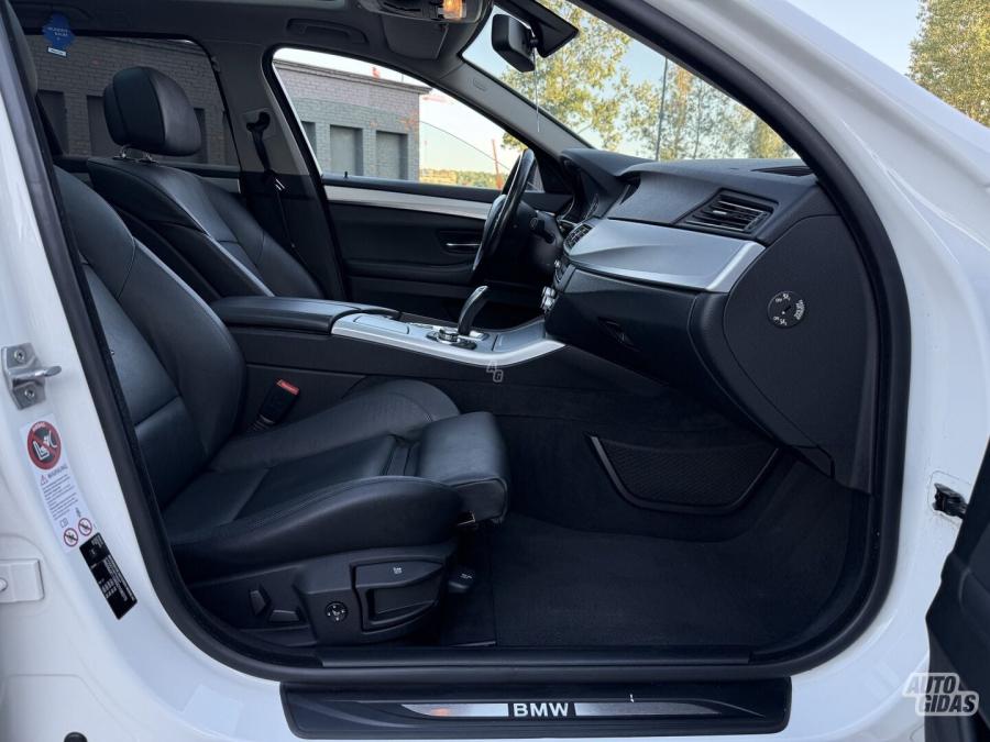White BMW 520 2012 in Kaunas, with an engine capacity of 2.00 L and mileage of 298 thousand km for 7990 €, photo 20 on AUTOMOTO.COM.LV