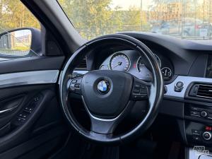 White BMW 520 2012 in Kaunas, with an engine capacity of 2.00 L and mileage of 298 thousand km for 7990 €, photo 28 on AUTOMOTO.COM.LV