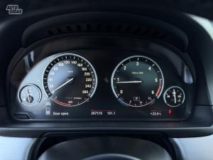 White BMW 520 2012 in Kaunas, with an engine capacity of 2.00 L and mileage of 298 thousand km for 7990 €, photo 37 on AUTOMOTO.COM.LV