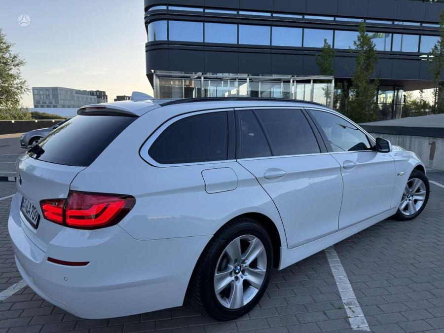 Balts BMW 520 2012 Kauņa, ar dzinēja tilpumu 2.00 L un nobraukumu 298 tūkst. km par 7990 €, foto 7 vietnē AUTOMOTO.COM.LV