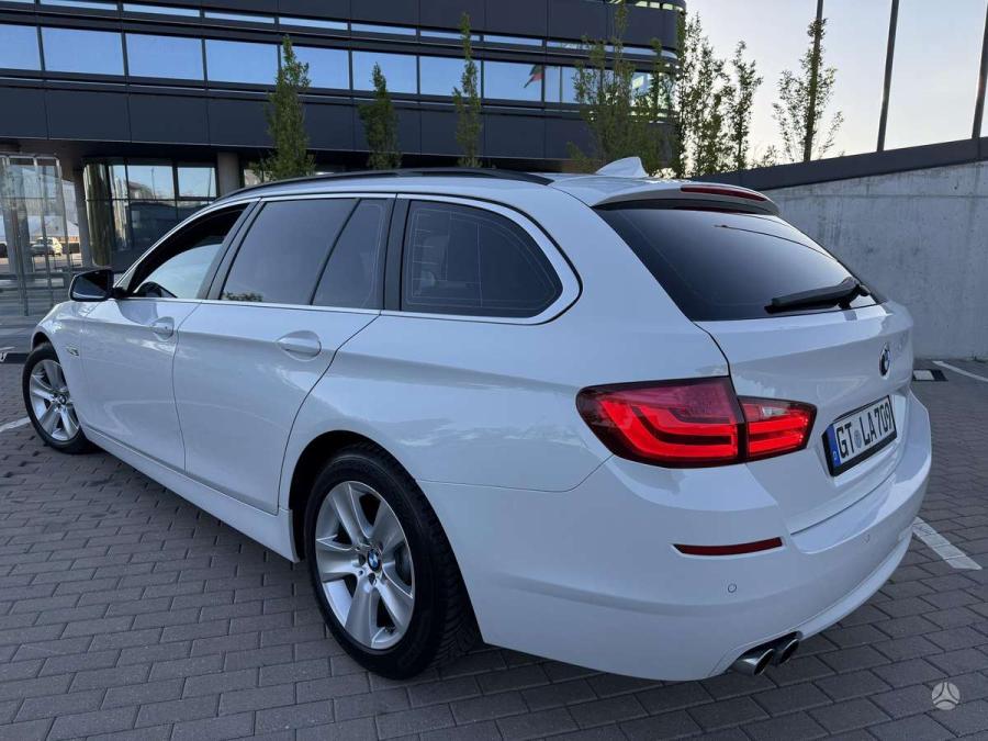 Balts BMW 520 2012 Kauņa, ar dzinēja tilpumu 2.00 L un nobraukumu 298 tūkst. km par 7990 €, foto 15 vietnē AUTOMOTO.COM.LV