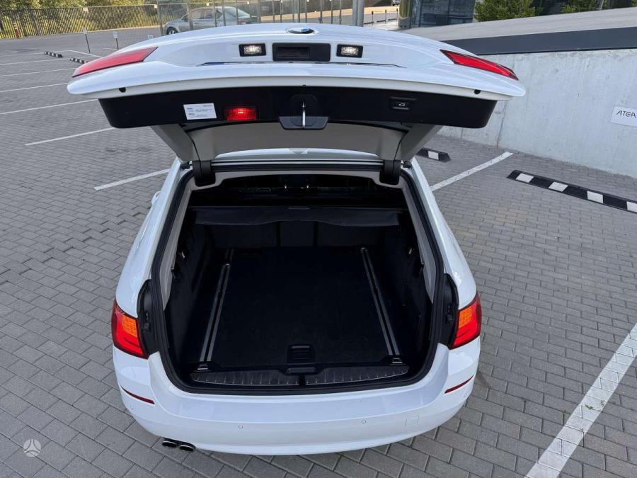 Balts BMW 520 2012 Kauņa, ar dzinēja tilpumu 2.00 L un nobraukumu 298 tūkst. km par 7990 €, foto 16 vietnē AUTOMOTO.COM.LV
