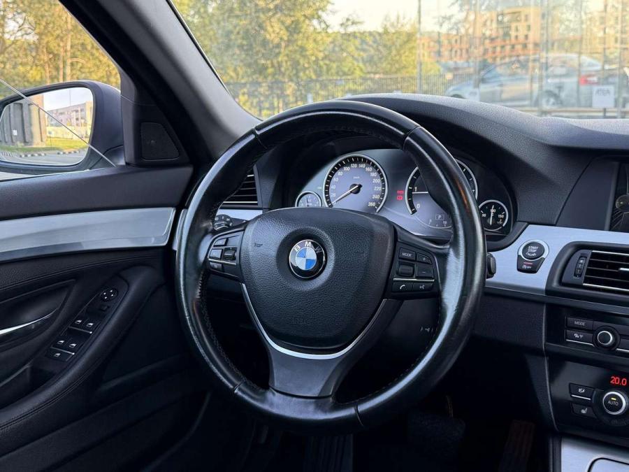 Balts BMW 520 2012 Kauņa, ar dzinēja tilpumu 2.00 L un nobraukumu 298 tūkst. km par 7990 €, foto 29 vietnē AUTOMOTO.COM.LV