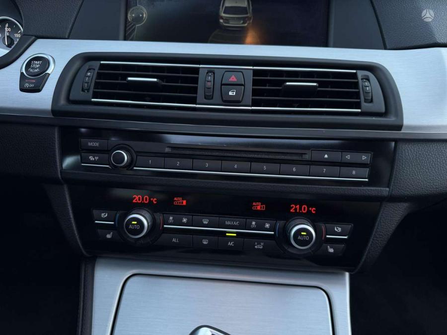 Balts BMW 520 2012 Kauņa, ar dzinēja tilpumu 2.00 L un nobraukumu 298 tūkst. km par 7990 €, foto 32 vietnē AUTOMOTO.COM.LV