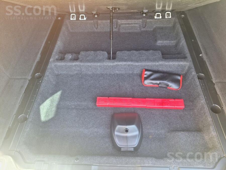 Balts BMW 520 2012 Jelgava, ar dzinēja tilpumu 2.00 L un nobraukumu 314 tūkst. km par 10750 €, foto 33 vietnē AUTOMOTO.COM.LV