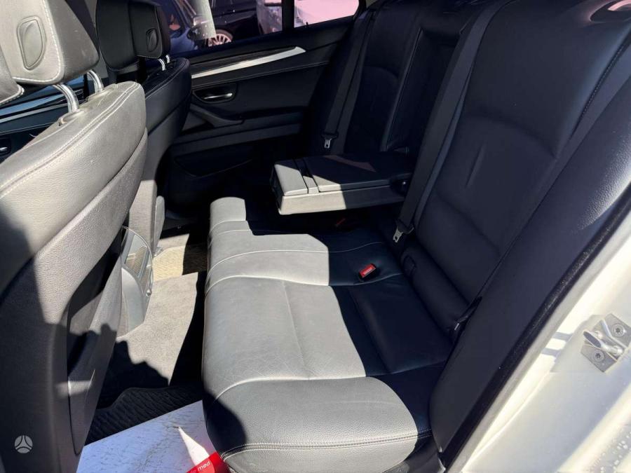 Balts BMW 520 2012 Utena, ar dzinēja tilpumu 2.00 L un nobraukumu 290 tūkst. km par 5990 €, foto 8 vietnē AUTOMOTO.COM.LV