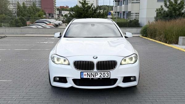 White BMW 520 2012 in Vilnius, with an engine capacity of 2.00 L and mileage of 314 thousand km for 9500 €, photo 5 on AUTOMOTO.COM.LV