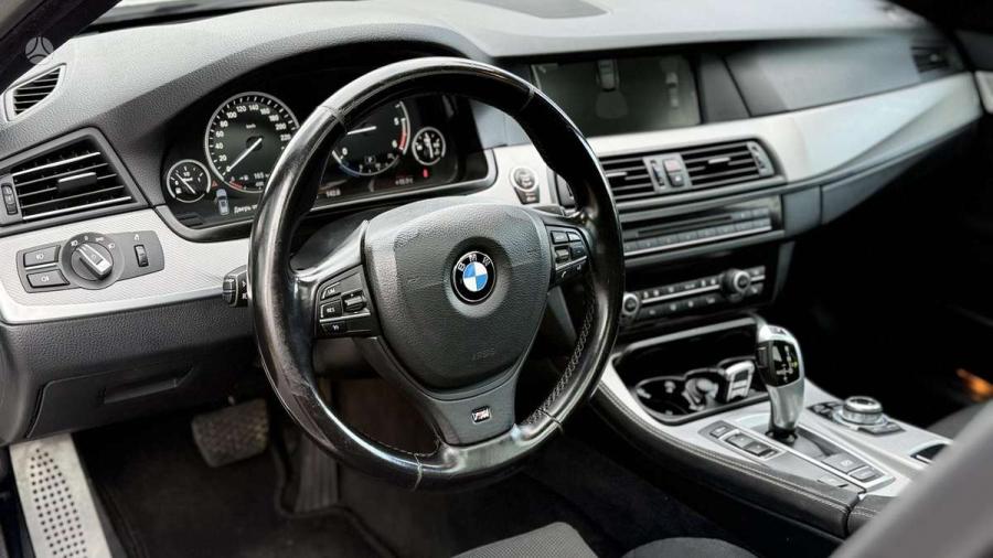 White BMW 520 2012 in Vilnius, with an engine capacity of 2.00 L and mileage of 314 thousand km for 9500 €, photo 22 on AUTOMOTO.COM.LV