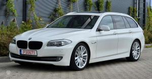 White BMW 520 2012 in Vilnius, with an engine capacity of 2.00 L and mileage of 330 thousand km for 7999 €, photo 4 on AUTOMOTO.COM.LV