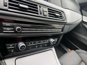 Balts BMW 520 2012 Viļņa, ar dzinēja tilpumu 2.00 L un nobraukumu 319 tūkst. km par 8149 €, foto 7 vietnē AUTOMOTO.COM.LV