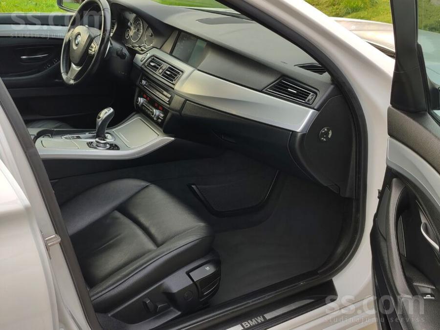 Balts BMW 520 2012 Ogre, ar dzinēja tilpumu 2.00 L un nobraukumu 380 tūkst. km par 6450 €, foto 12 vietnē AUTOMOTO.COM.LV