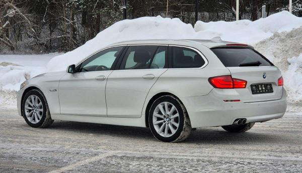 White BMW 520 2013 in Vilnius, with an engine capacity of 2.00 L and mileage of 330 thousand km for 6999 €, photo 2 on AUTOMOTO.COM.LV