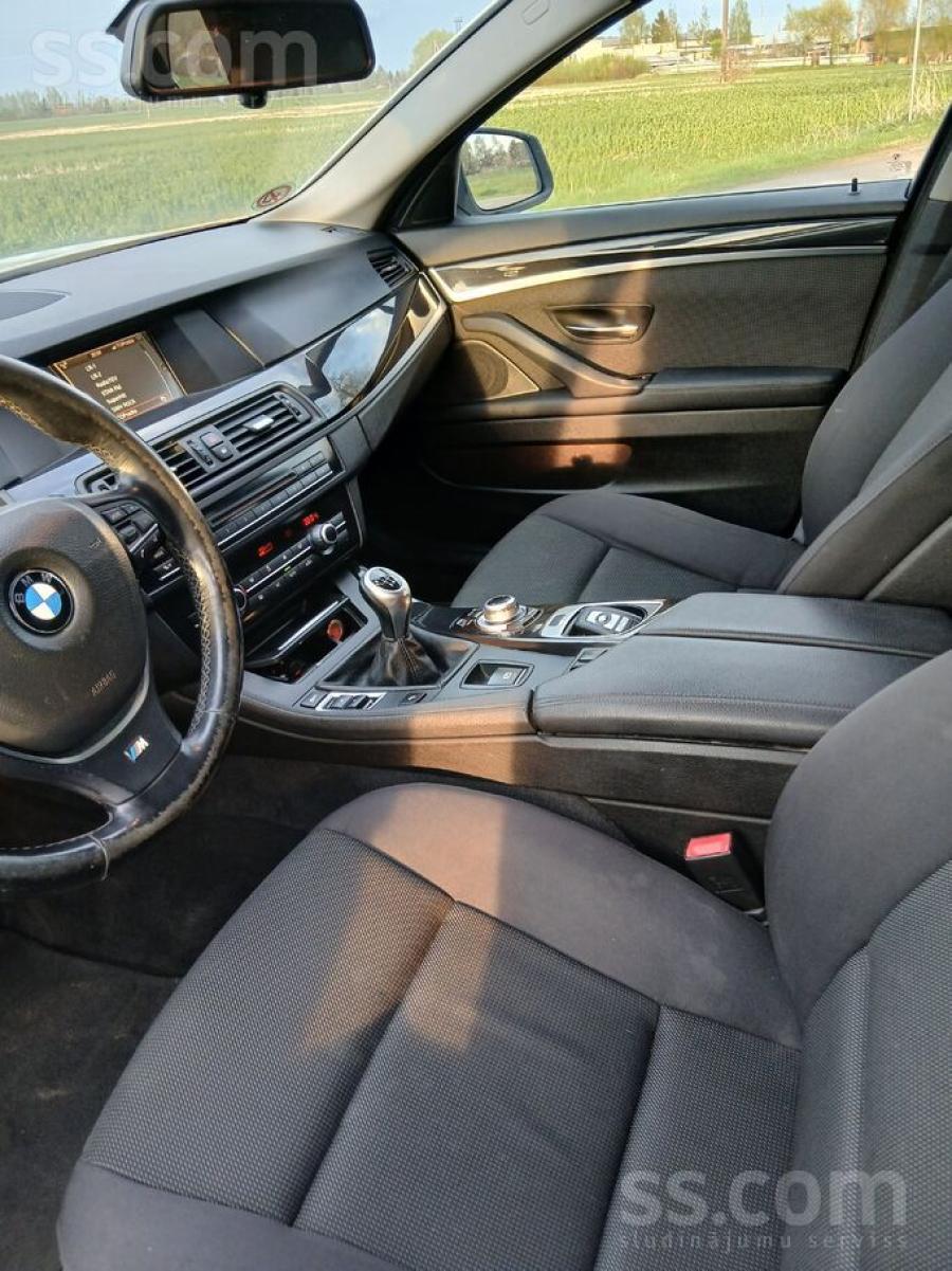 White BMW 520 2013 in Bauska, with an engine capacity of 2.00 L and mileage of 311 thousand km for 6250 €, photo 6 on AUTOMOTO.COM.LV