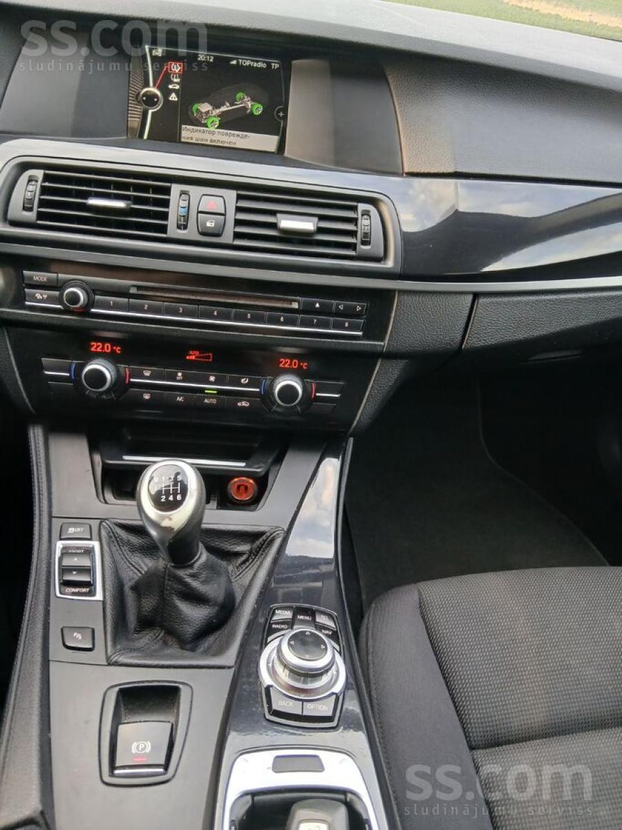 White BMW 520 2013 in Bauska, with an engine capacity of 2.00 L and mileage of 311 thousand km for 6250 €, photo 10 on AUTOMOTO.COM.LV
