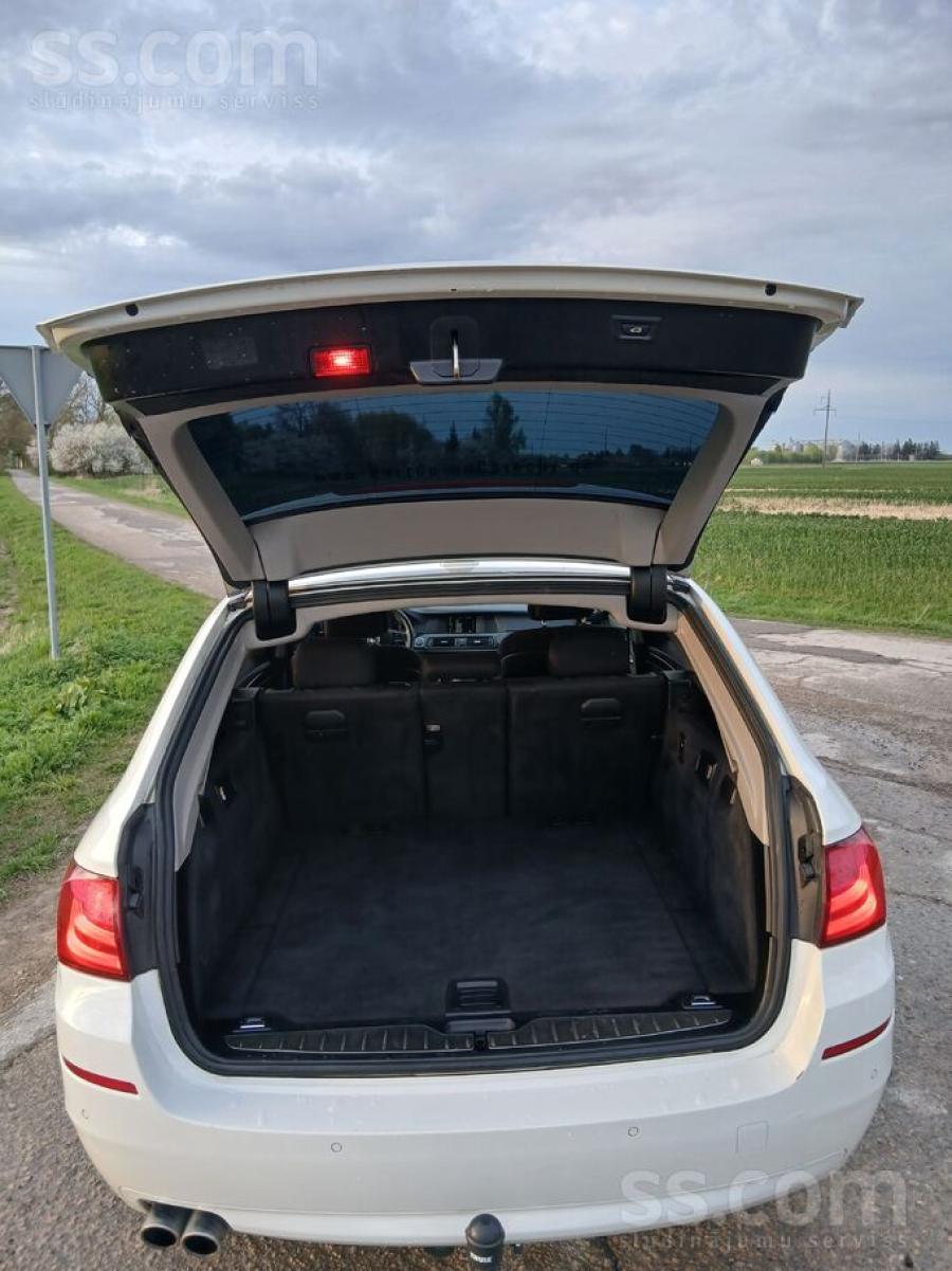 White BMW 520 2013 in Bauska, with an engine capacity of 2.00 L and mileage of 311 thousand km for 6250 €, photo 11 on AUTOMOTO.COM.LV