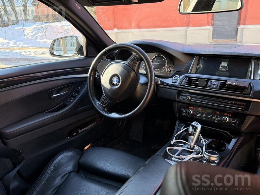 Белый БМВ 520 2013 в Кулдига, объемом двигателя 2.00 л и пробегом 270 тыс. км за 11499 €, фото 6 на AUTOMOTO.COM.LV