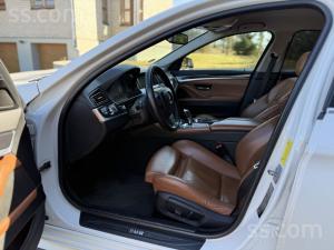Balts BMW 520 2013 Cēsis, ar dzinēja tilpumu 2.00 L un nobraukumu 310 tūkst. km par 9850 €, foto 9 vietnē AUTOMOTO.COM.LV