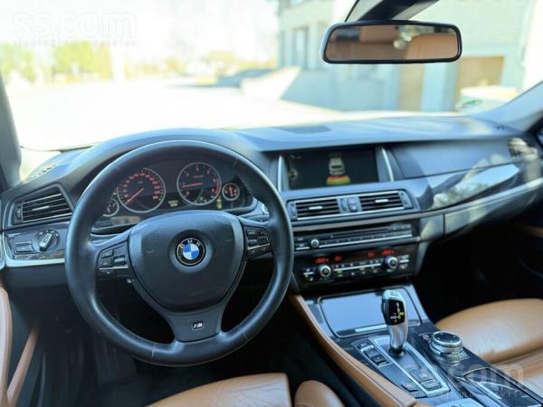 White BMW 520 2013 in Cesis, with an engine capacity of 2.00 L and mileage of 310 thousand km for 9850 €, photo 10 on AUTOMOTO.COM.LV