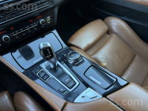 Balts BMW 520 2013 Cēsis, ar dzinēja tilpumu 2.00 L un nobraukumu 310 tūkst. km par 9850 €, foto 13 vietnē AUTOMOTO.COM.LV