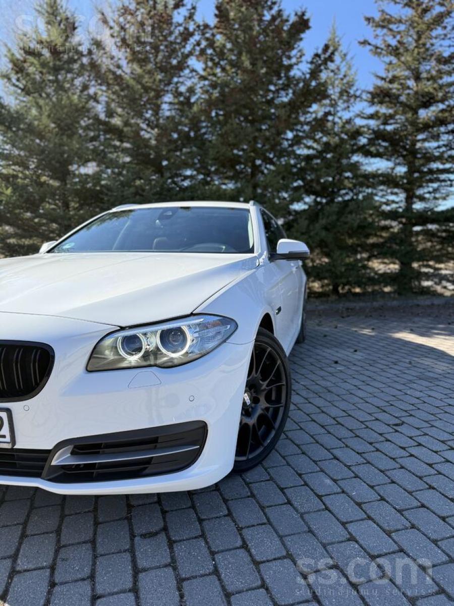 Balts BMW 520 2013 Cēsis, ar dzinēja tilpumu 2.00 L un nobraukumu 310 tūkst. km par 9850 €, foto 21 vietnē AUTOMOTO.COM.LV