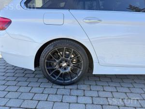 Balts BMW 520 2013 Cēsis, ar dzinēja tilpumu 2.00 L un nobraukumu 310 tūkst. km par 9850 €, foto 23 vietnē AUTOMOTO.COM.LV