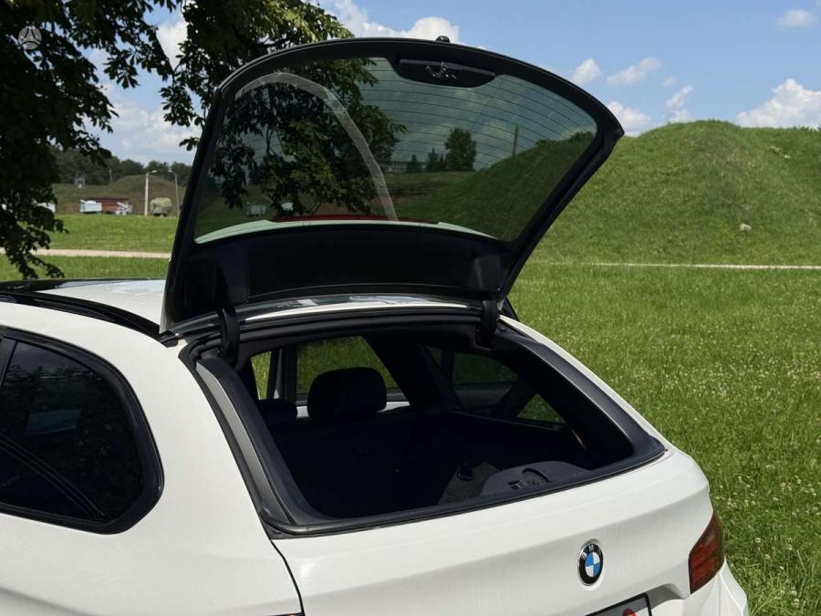 White BMW 520 2013 in Kaunas, with an engine capacity of 2.00 L and mileage of 280 thousand km for 9950 €, photo 24 on AUTOMOTO.COM.LV