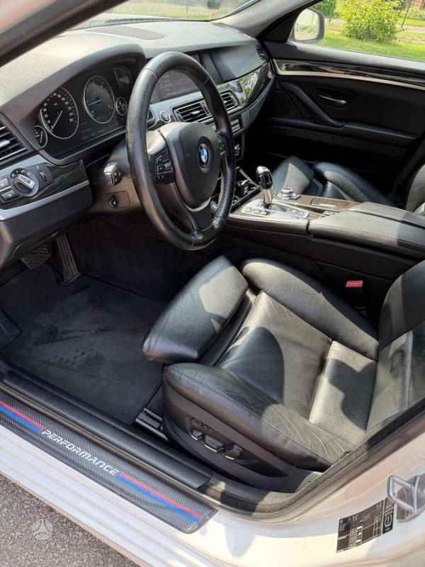 Balts BMW 520 2013 Tauragė, ar dzinēja tilpumu 2.00 L un nobraukumu 275 tūkst. km par 7200 €, foto 6 vietnē AUTOMOTO.COM.LV