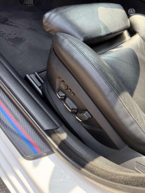 Balts BMW 520 2013 Tauragė, ar dzinēja tilpumu 2.00 L un nobraukumu 275 tūkst. km par 7200 €, foto 8 vietnē AUTOMOTO.COM.LV