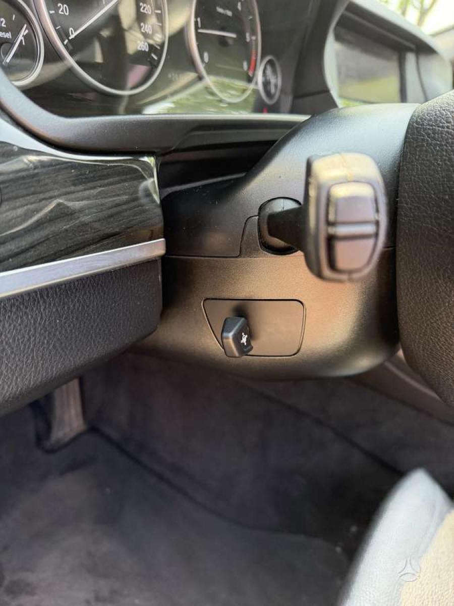 Balts BMW 520 2013 Tauragė, ar dzinēja tilpumu 2.00 L un nobraukumu 275 tūkst. km par 7200 €, foto 10 vietnē AUTOMOTO.COM.LV